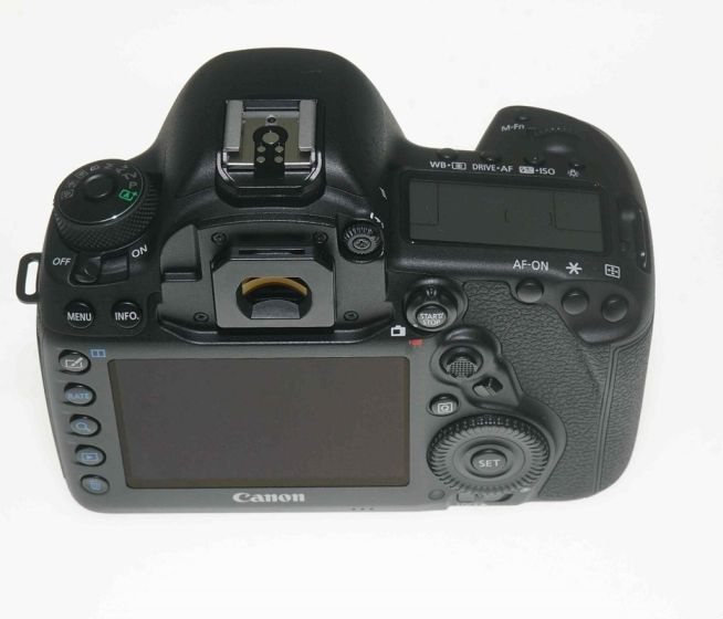 Canon EOS 5D Mark IV DSLR Camera (Body)